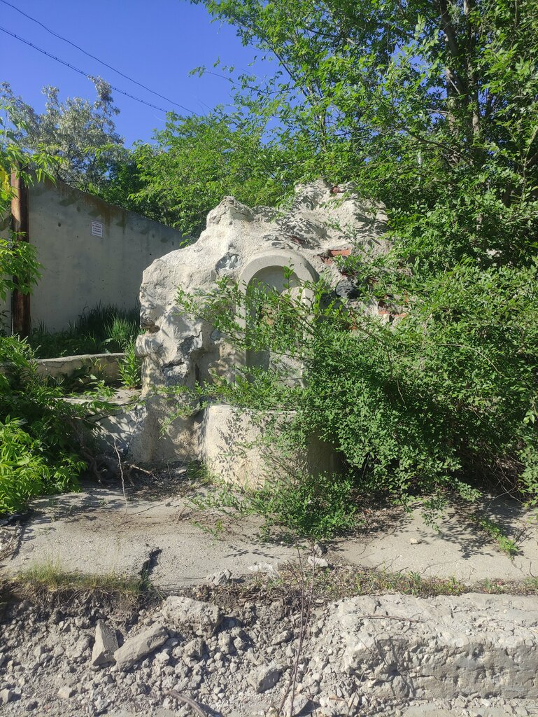 Pınar, çay Spring, stream, Saratov, foto