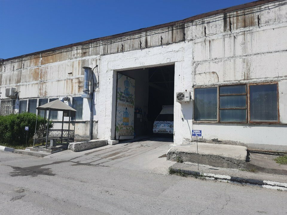 Su satışı Кубанский ключ, Novorossiysk, foto