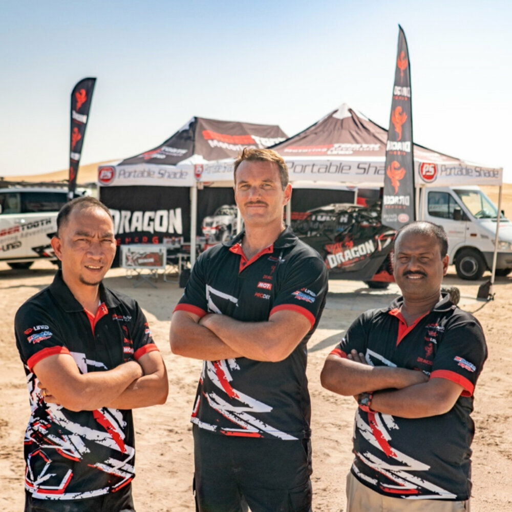 Otomobil servisi Sabertooth Motoring Adventure, Dubai, foto