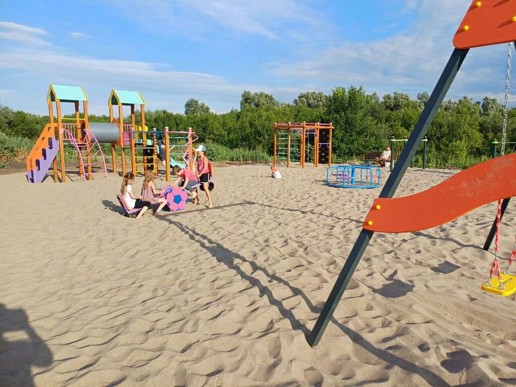 Oyun alanı Дубравушка, Samarskaya oblastı, foto