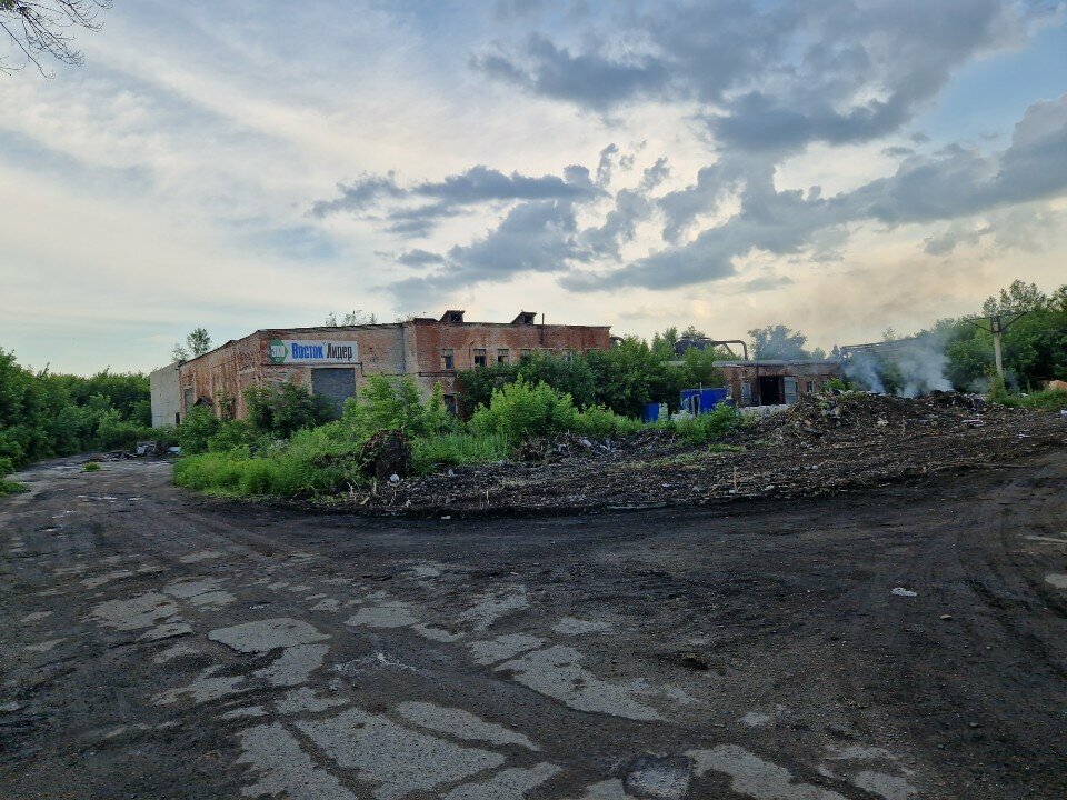 Pencere üretim, satış ve montaj firmaları Derevoobrabatyvayushii centr, Öskemen (Ust‑Kamenogorsk), foto