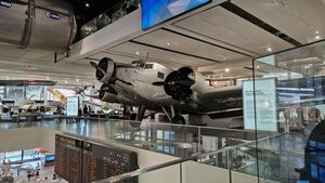 Deutsches Museum (Bavaria, Munich, Museumsinsel), müzeler ve sanat galerileri  Münih'ten