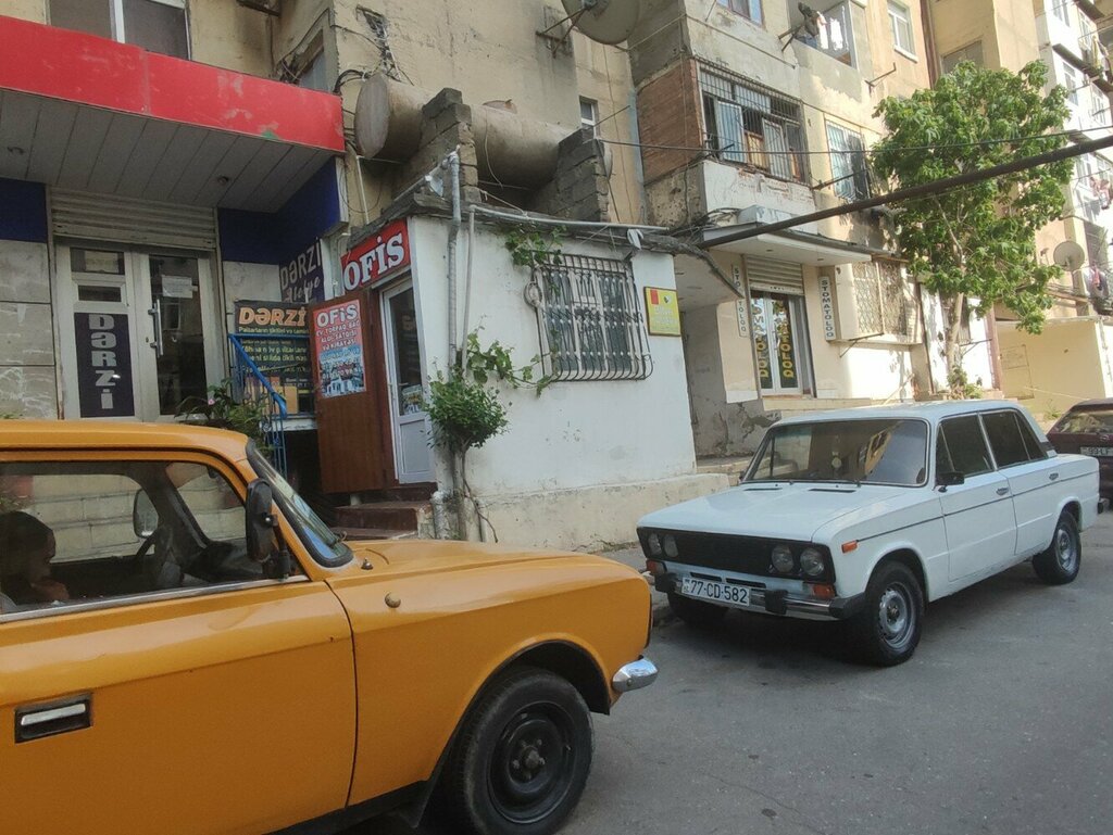 Emlak ofisi Ofis, Bakü, foto