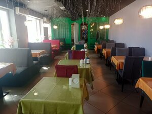 Kish mish (No:63, 28-shi shaǵyn aýdan, Aktau), kafe  Aktav'dan