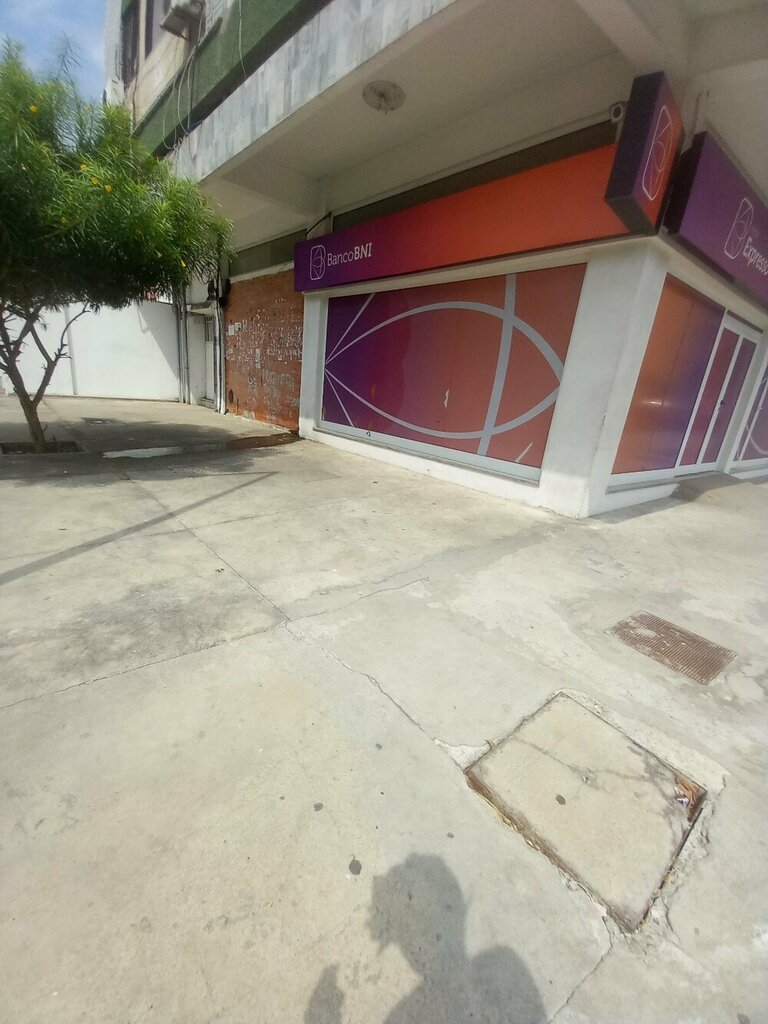 Telekomünikasyon firmaları Bni, Loanda, foto