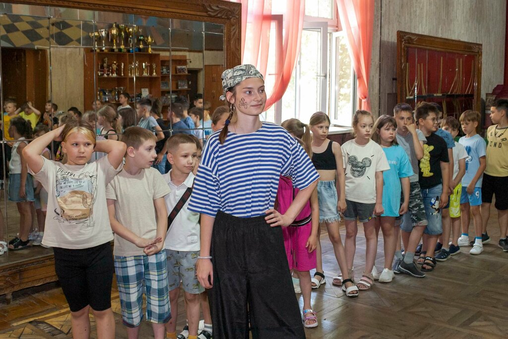 Kültür ocakları Театральная студия Образ, Şahty, foto