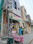 Huzaifa Atta Dealer (Multan Road No:47), market  Lahor'dan