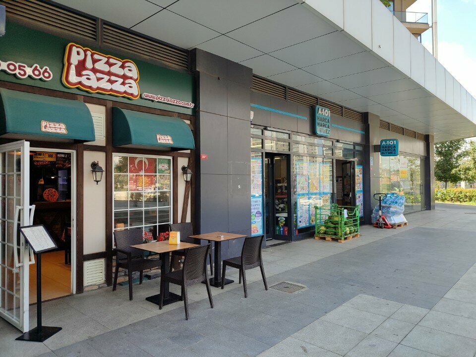 Pizzacılar PizzaLazza, İstanbul, foto