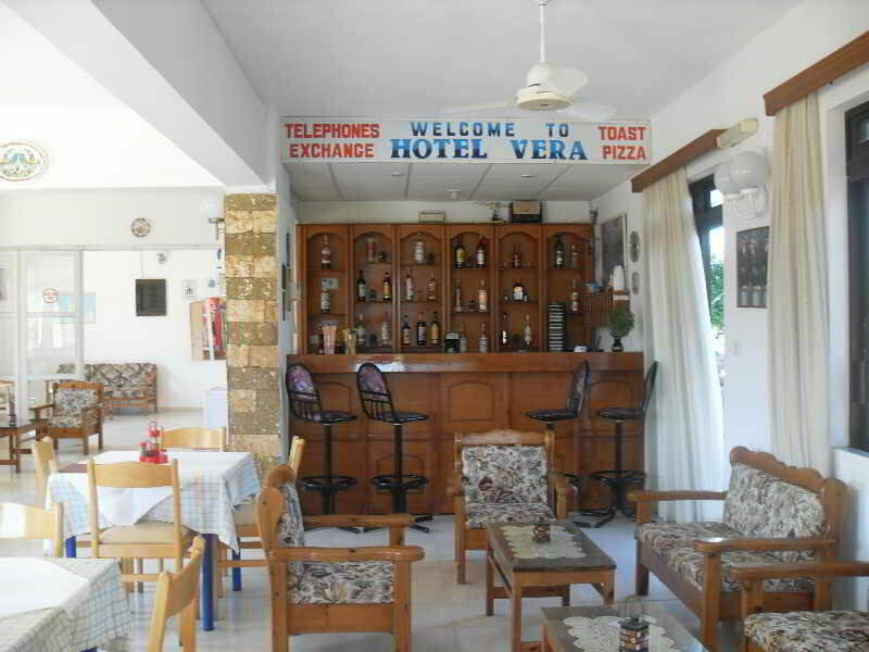 Otel Vera Studios, Dünya, foto