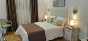 Sandra Rooms (Avenida Albufereta No:89, Alicante), otel  Alicante'den