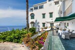 Jj Capri in Capri With 2 Bedrooms and 2 Bathrooms (Campania, Province of Naples, Capri, Funicolare di Capri), kısa süreli konaklama  Capri'den