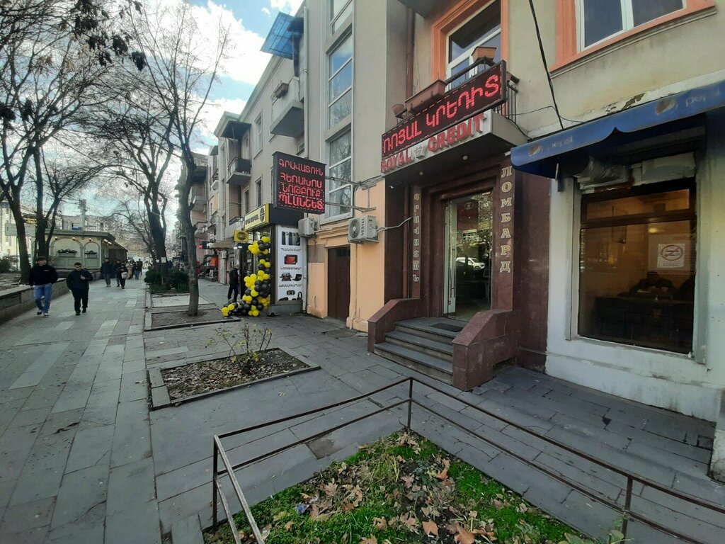 Rehincilik Royal Credit գրավատուն, Erivan, foto