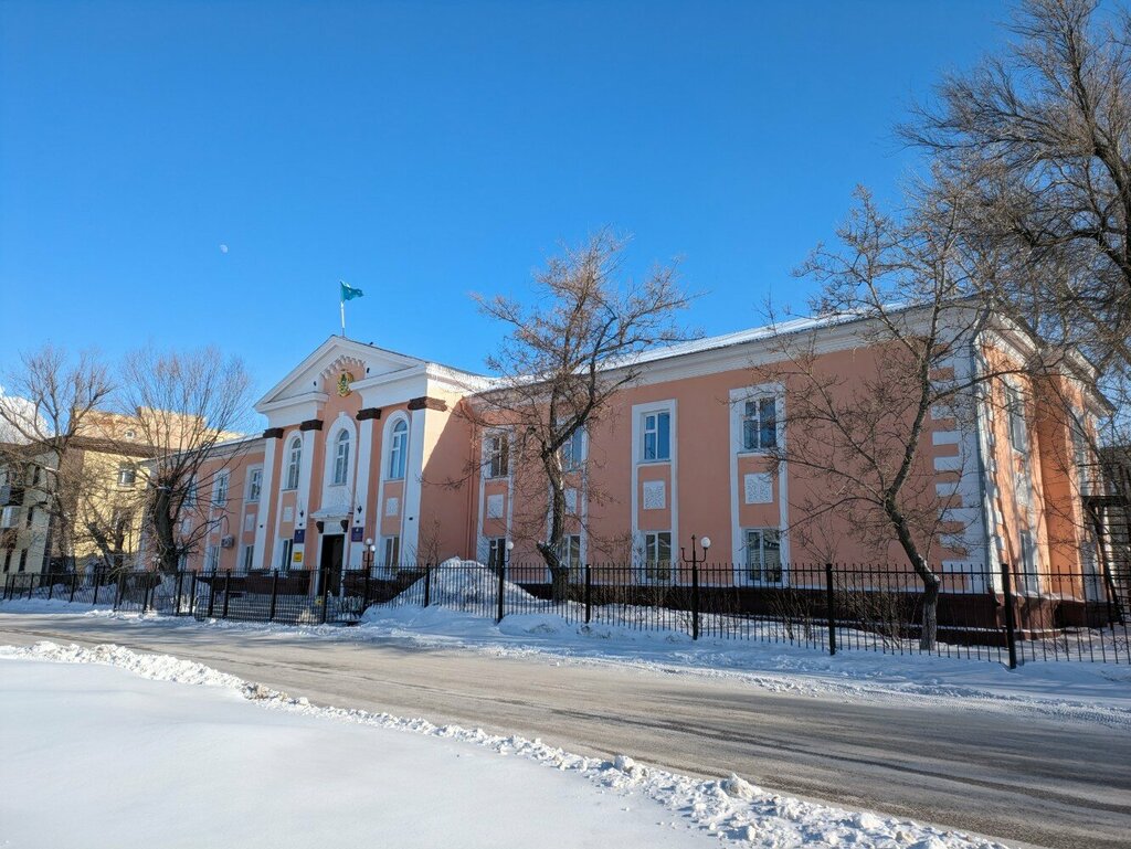 Sosyal yardım kuruluşları Crisis Center, Temirtav, foto