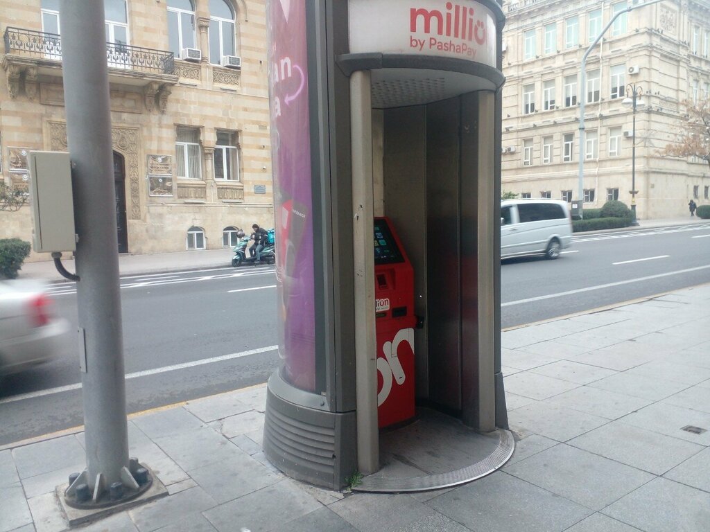 Ödeme terminali Milliön, Bakü, foto