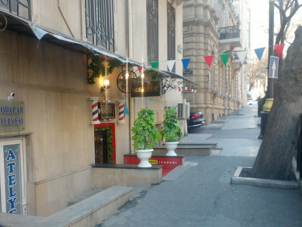 Berberler Barber, Bakü, foto