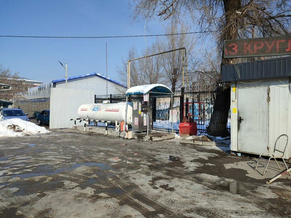 Benzin istasyonu Alliance Gas, Almatı, foto