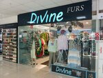 Divine furs (Niamiga Street No:3), giyim mağazası  Minsk'ten