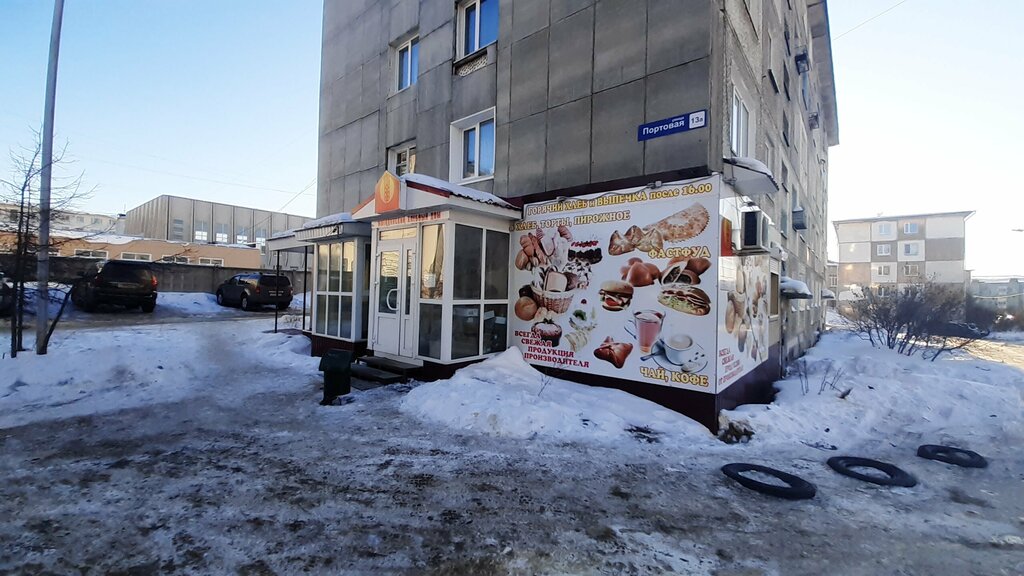 Market Магаданский хлебный дом, Magadan, foto