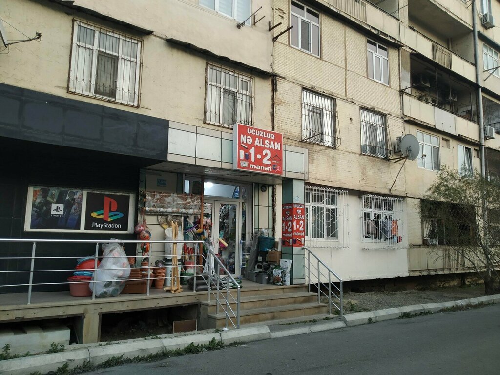 Süpermarket Nə aldan 1-2 manat, Bakü, foto