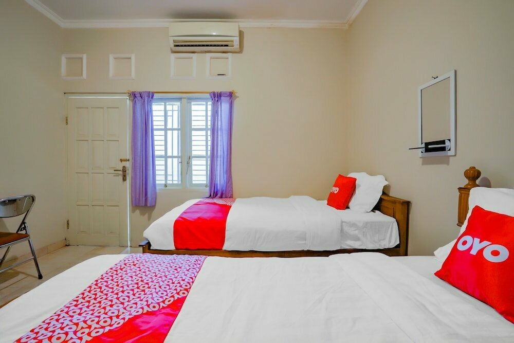 Otel Kenari House Syariah by Oyo Rooms, Dünya, foto
