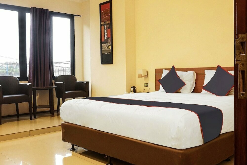 Otel Super Oyo Collection O 91409 Hotel Fiducia Otista 153 - 157, Cakarta, foto