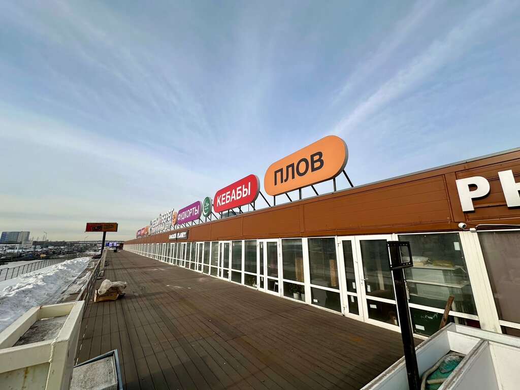 Yemek salonu, gastromarket Levyi Bereg, Himki, foto