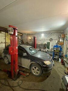 AvtoMasteR (Kommunisticheskaya Street No:5Б), otomobil servisi  Volgograd'dan