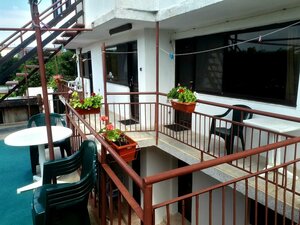 Priliv (Varna, Varna, Varna, Primorskiy bulvar), otel  Dünya'dan