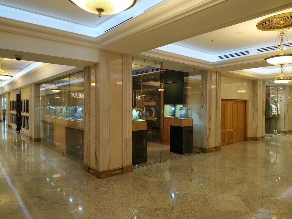 Kuyumcular Ambassad, butik chasov i yuvelirnykh ukrasheny, Moskova, foto