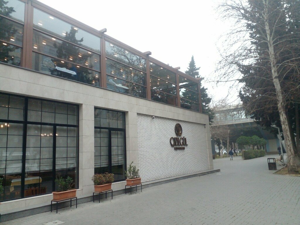 Restoran Qızılgül Restoranı, Bakü, foto