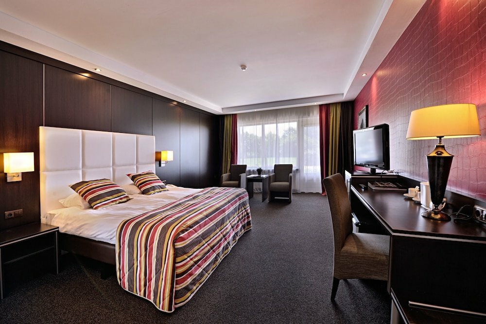 Otel Van der Valk Hotel Groningen - Zuidbroek A7, Groningen eyaleti, foto
