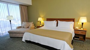 Holiday Inn Irapuato (Av. Jacarandas #2049, Interior 2317 Col. San Miguelito Irapuato, Guanajuato 36557 ), otel  Irapuato'dan