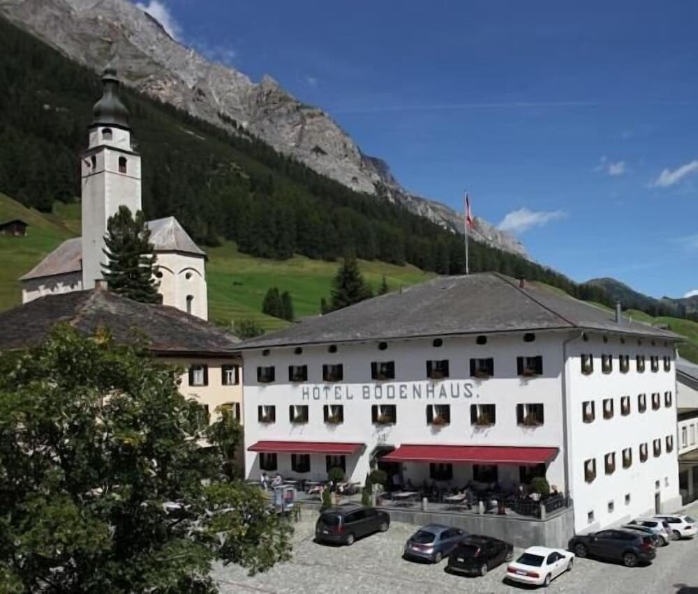 Otel Hotel Bodenhaus, Graubunden, foto