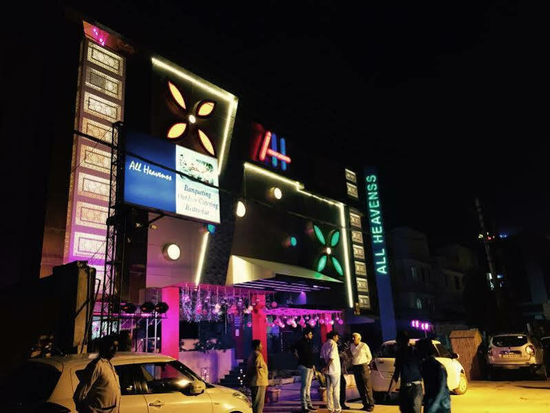 Otel All Heavens, Delhi, foto