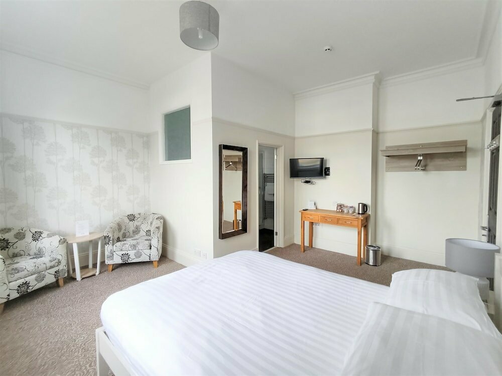 Otel Woodcote House, İngiltere, foto