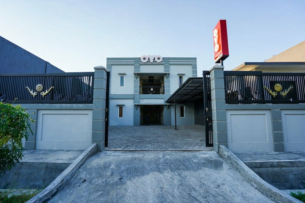 Otel Oyo 998 La'ana Residence Syariah, Surabaya, foto