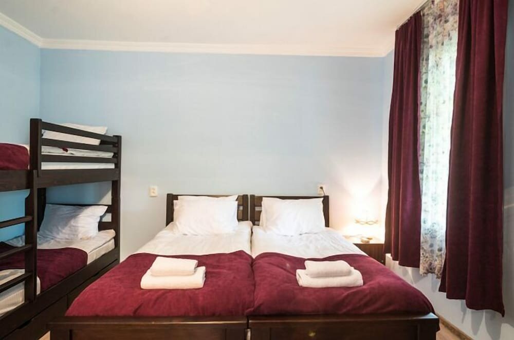 Otel Lutrezi Guest House, , foto