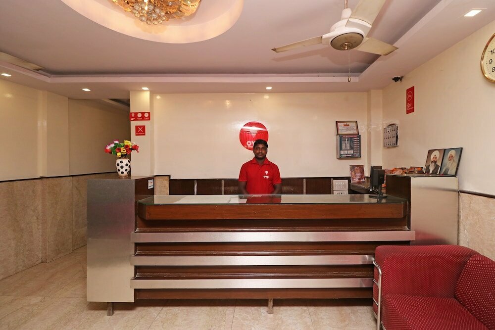 Otel Oyo 5494 Hotel Odeon Continental, Delhi, foto