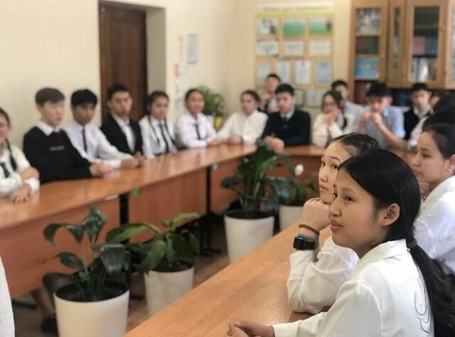 Yatılı okul Osshgi im Zhambyla dlya odarennykh detey, Öskemen (Ust‑Kamenogorsk), foto