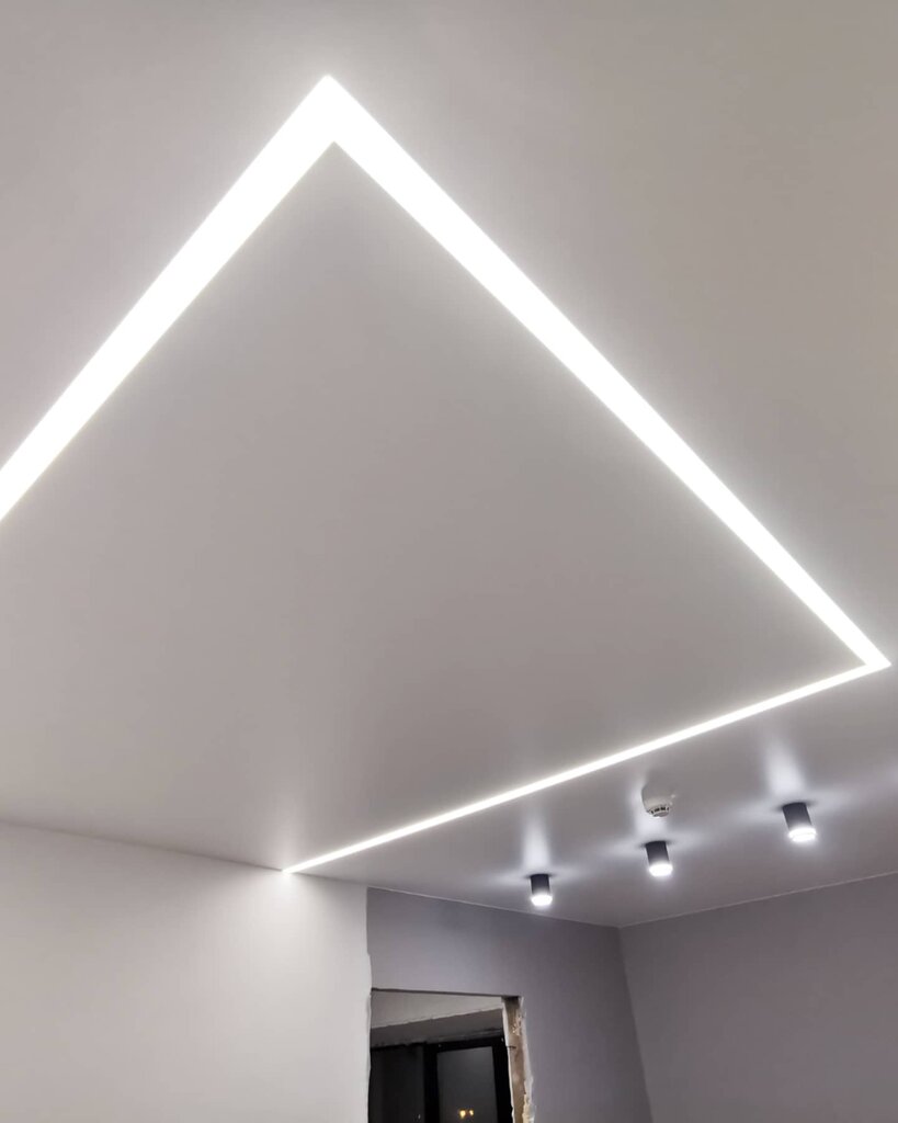 Tavan sistemleri Галерея Потолков, Habarovsk, foto