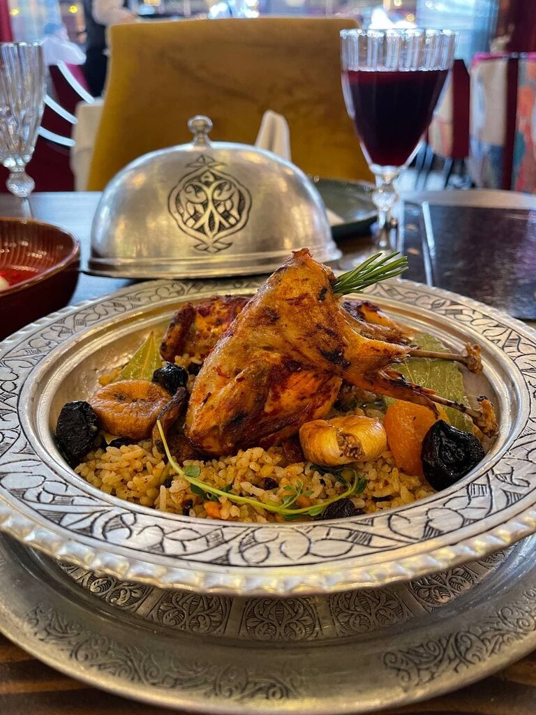 Restoran Deraliye, Astana, foto