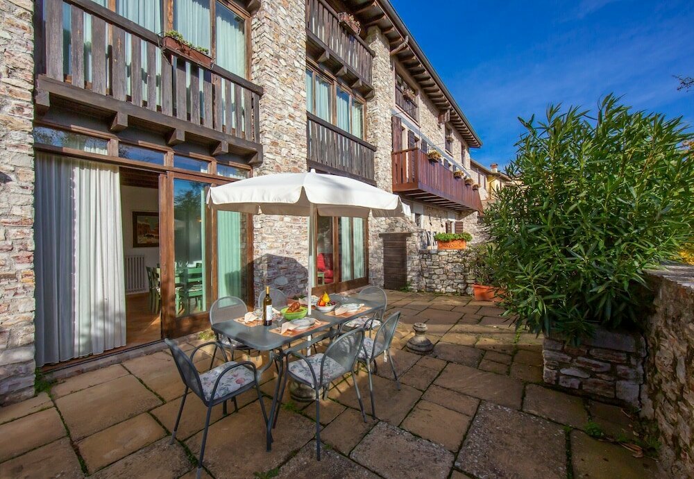 Kısa süreli konaklama Ginestra in hilly area-pet friendly, Lombardiya, foto