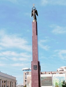 Guardian Angel of the City of the Cross (Stavropol, Aleksandrovskaya Square), anıt, heykel