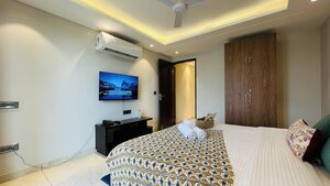 Zen Suites Gurgaon - Luxe Stays Collection (Green Line, Satguru Ram Singh Marg), otel