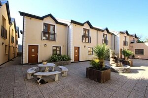 № 2 Clifden Court (Connacht, Clifden, Market Hill), otel