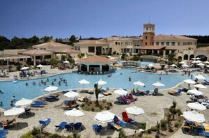 Avanti Holiday Village (Paphos), otel  Baf İlçesi'nden