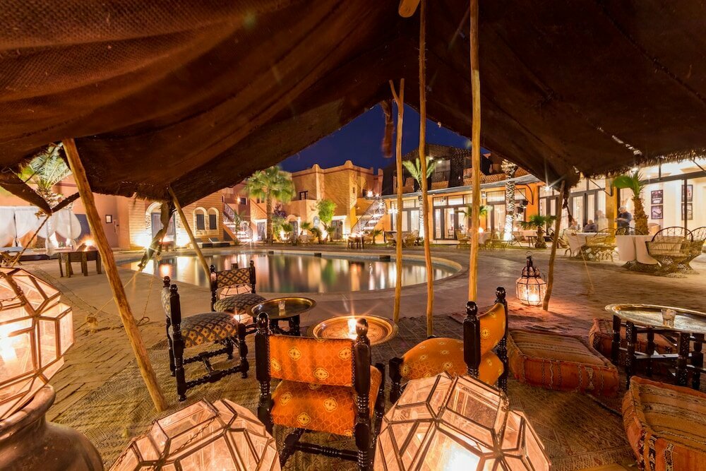 Otel Oscar Hôtel by Atlas Studios, Verzazat, foto