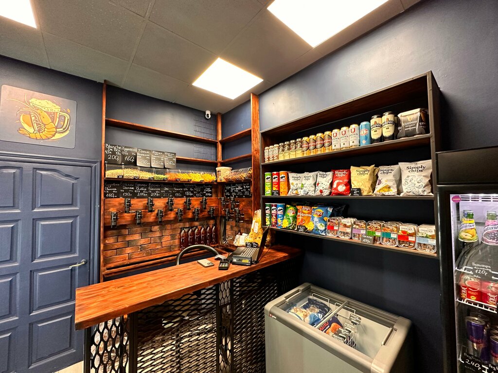 Bira dükkanı Beer and Shrimp, Moskova, foto