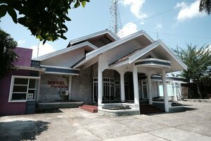 RedDoorz near Rsud Kolonel Abundjani Bangko (Jambi, Merangin Regency), otel