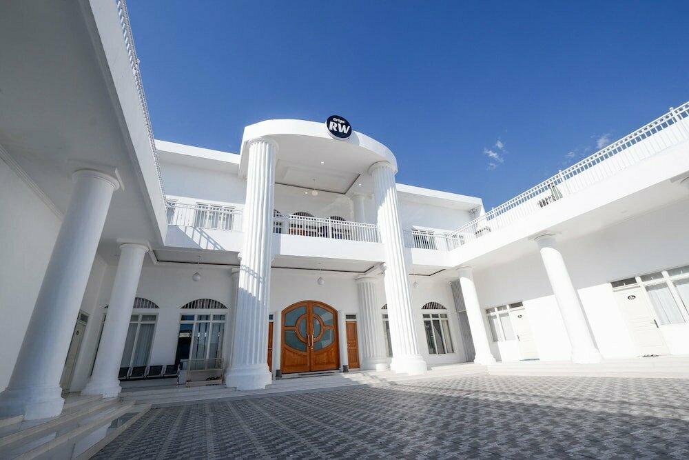 Otel Capital O 1888 Griya Rw Family Guest House, , foto